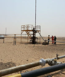 Cooling water treatment in refinery - Stops corrosion and deposits